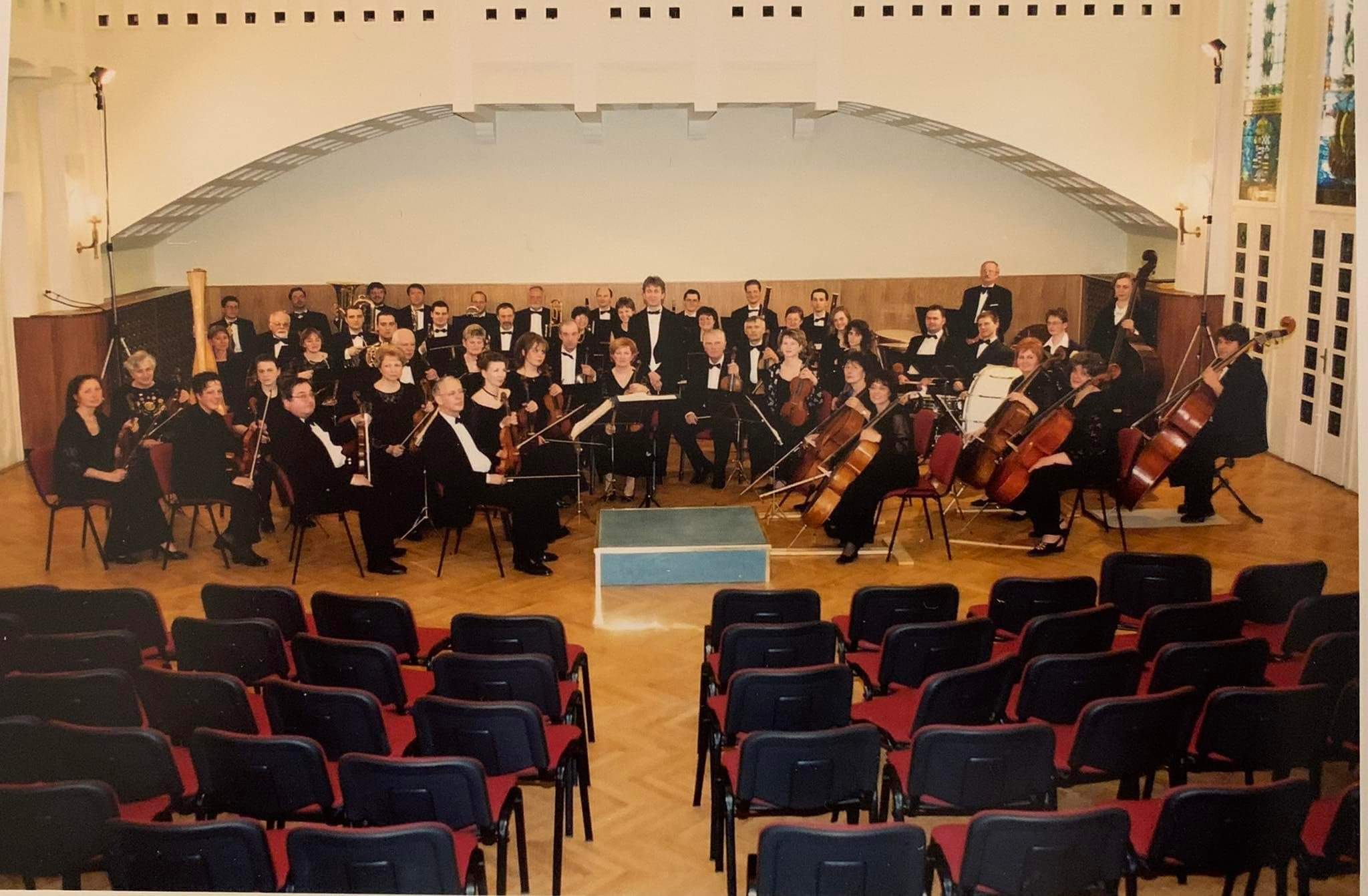 A ZENEKAR TÖRTÉNETE - Kecskeméti Szimfonikus Zenekar